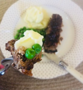 traditional meatloaf – lo's kitchen