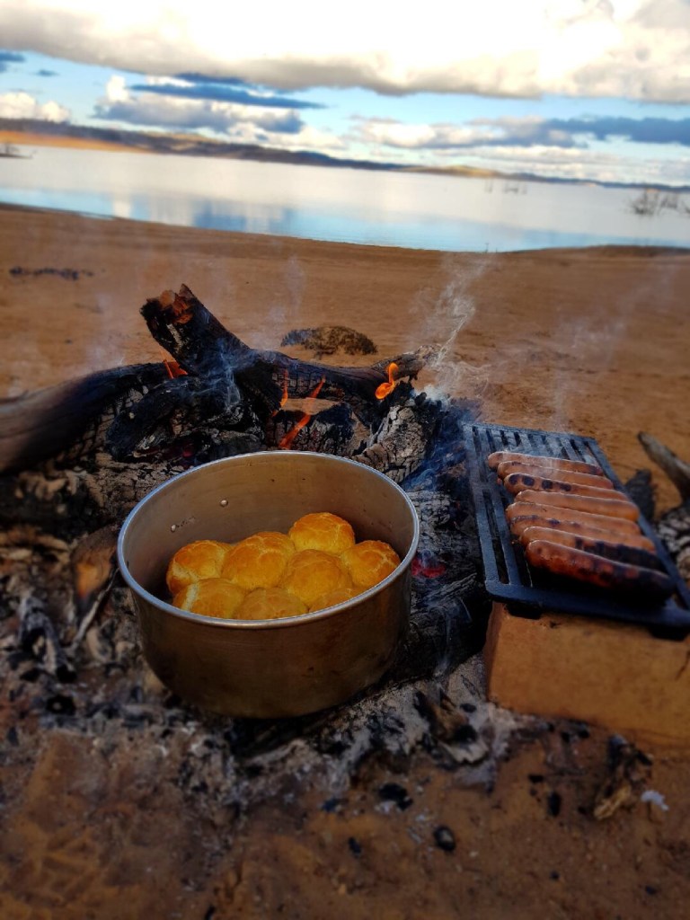 the traditional australian campfire damper – lo's kitchen