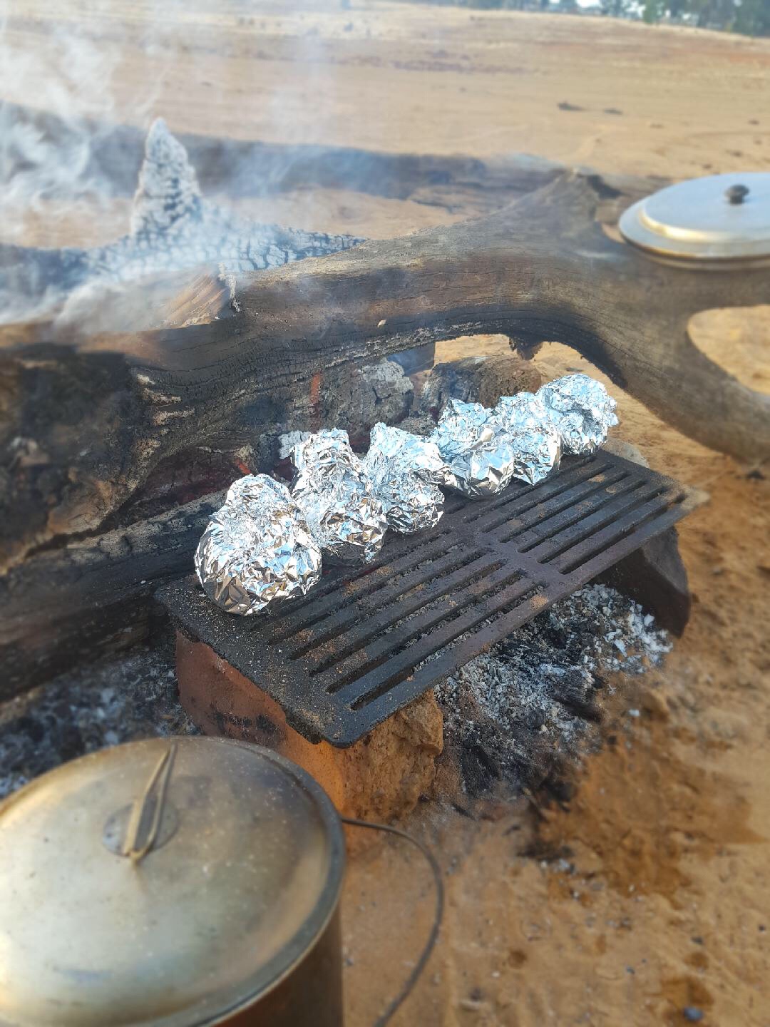 jacket potatoes | that cork daddy cooked on the campfire – lo's kitchen