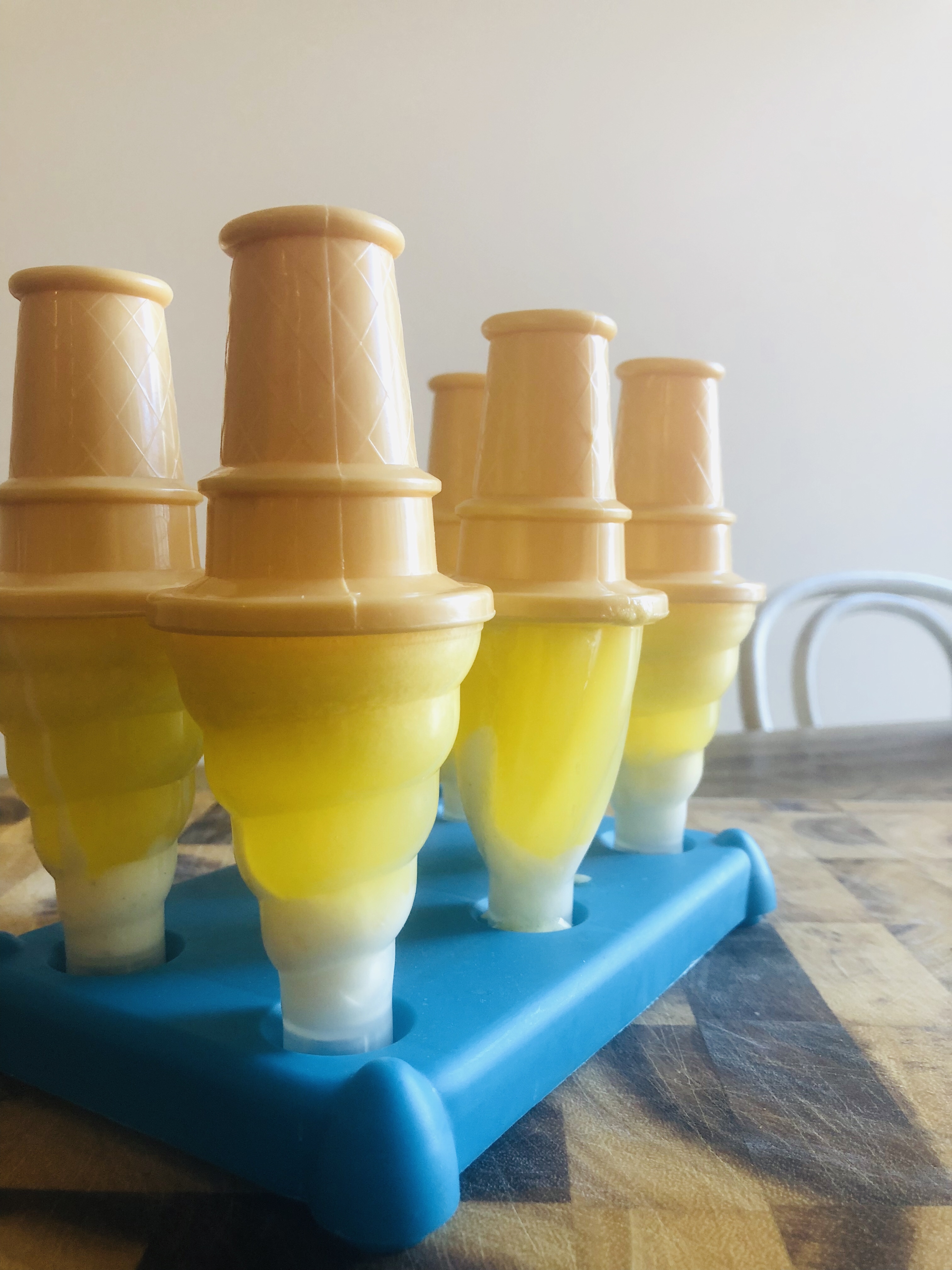 homemade ‘splice’ ice blocks | fresh pineapple juice + vanilla bean ...