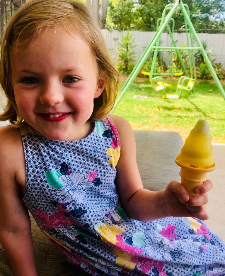 homemade ‘splice’ ice blocks | fresh pineapple juice + vanilla bean ...