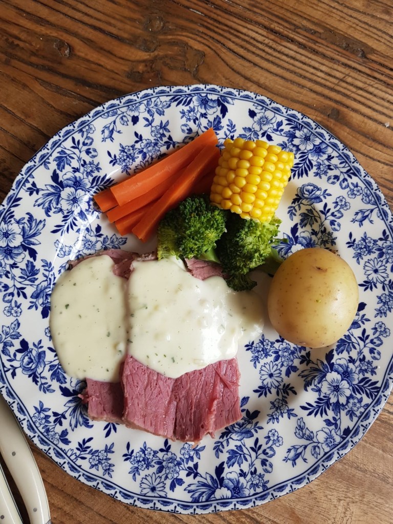 mim’s good old fashioned corned beef silverside – lo's kitchen